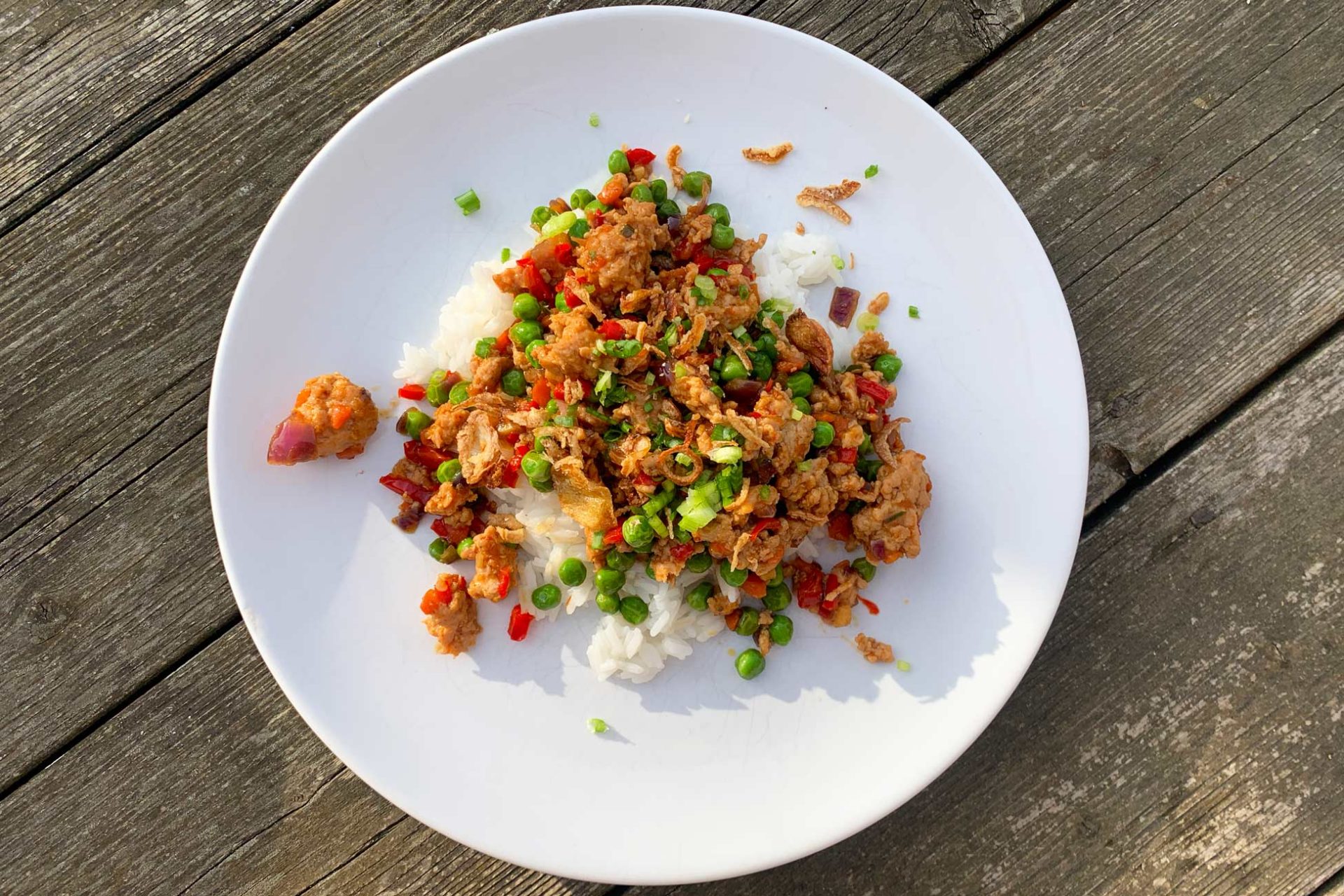 Rijst met kipgehakt op Thaise wijze - Flofood.nl